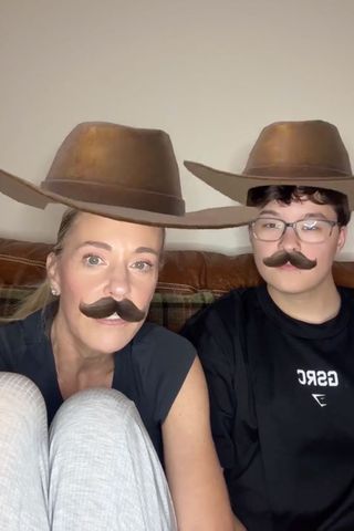 Kate Gosselin’s Son Aaden, 21, Makes Rare Appearance in Mom's TikTok ...