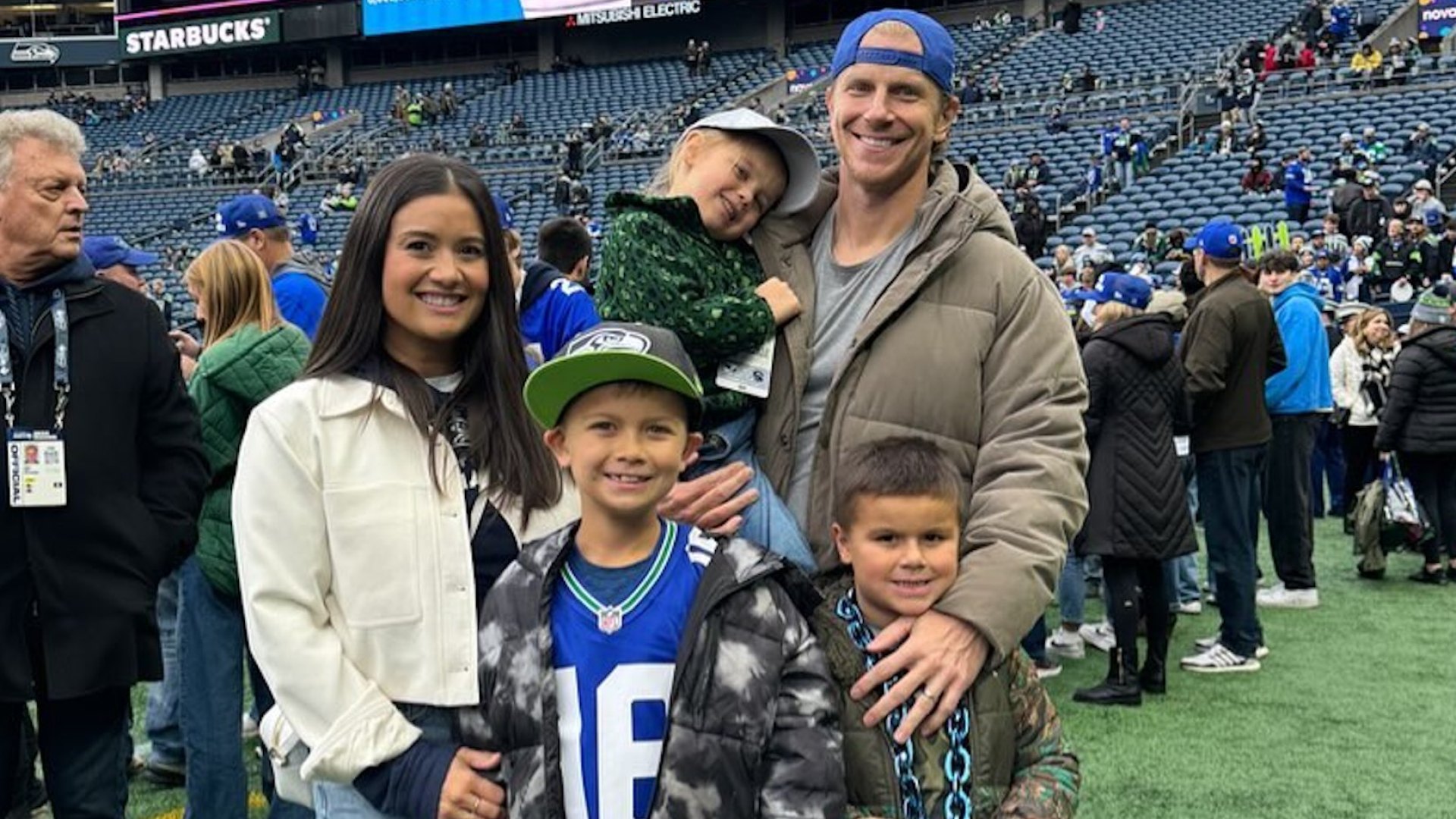 Why Sean Lowe Hopes His 3 Kids Will ‘Get Married Young'