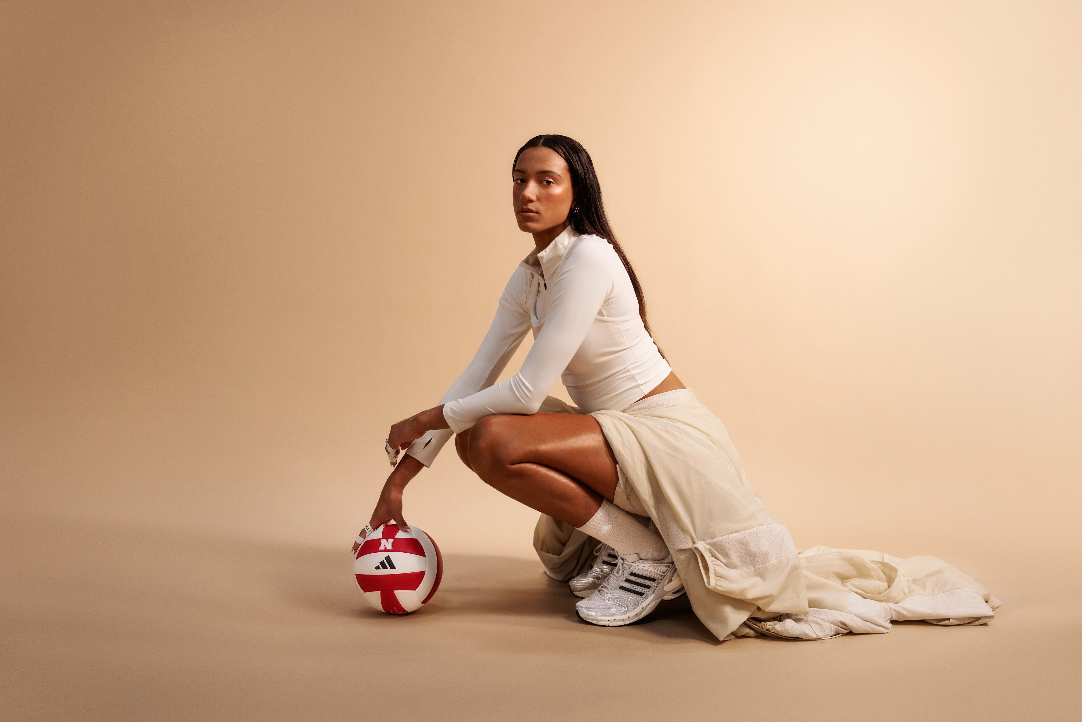 Nebraska Volleyball’s Harper Murray signs NIL deal with adidas