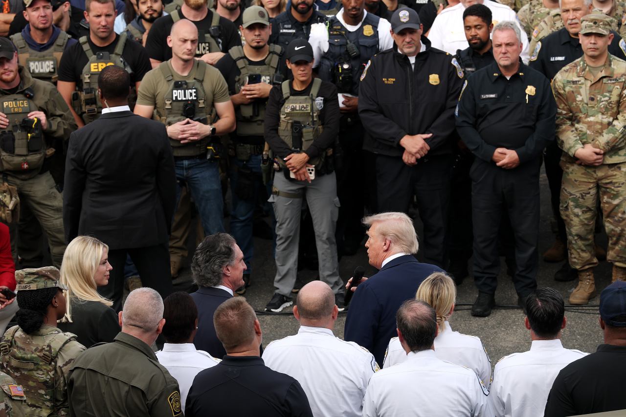 Trump Visits Federal Agents in D.C., Says Crackdown is Working