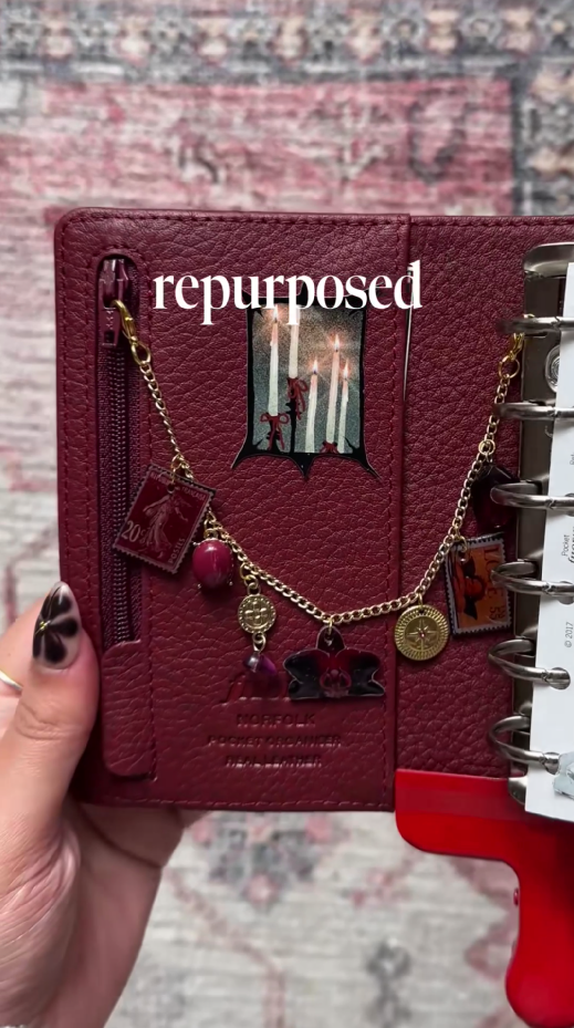 From Simple Necklace to DIY Charm Chain – A Crafty Twist