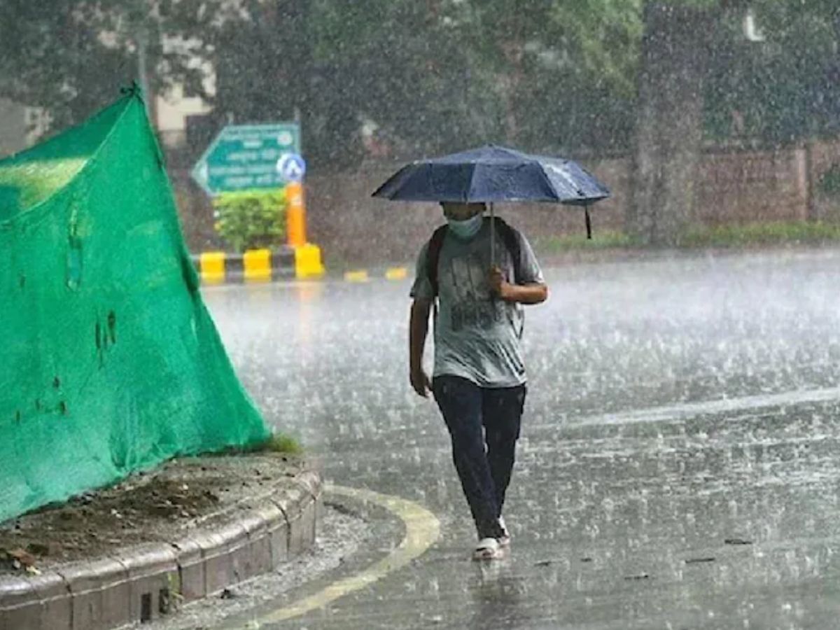 MP Rain Alert: उज्जैन-धार समेत इन जिलों में अति भारी बारिश का अलर्ट, जानिए अगले 24 घंटे कैसा ...