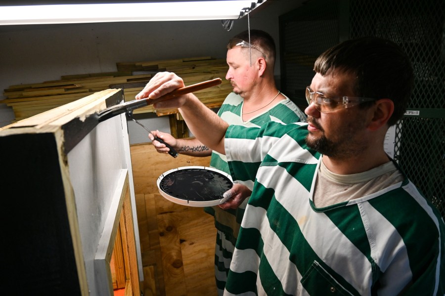 Walton County Jail hosts first construction trade class