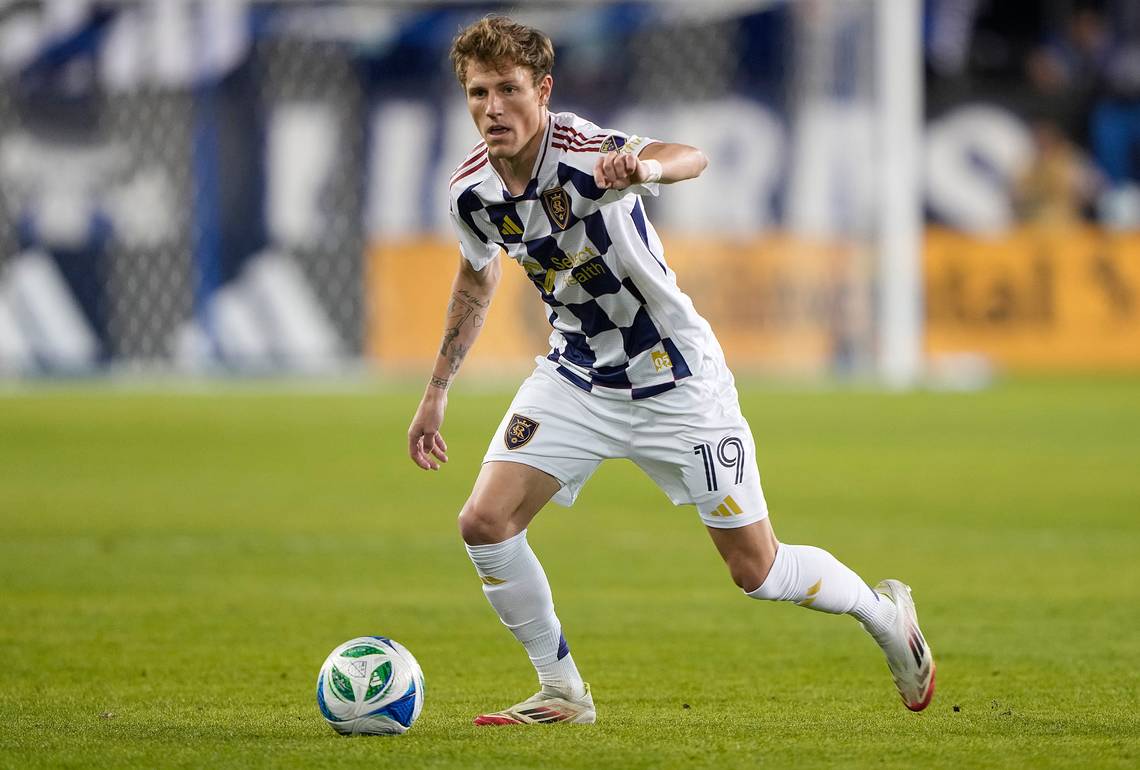CF Montréal acquires Bode Hidalgo