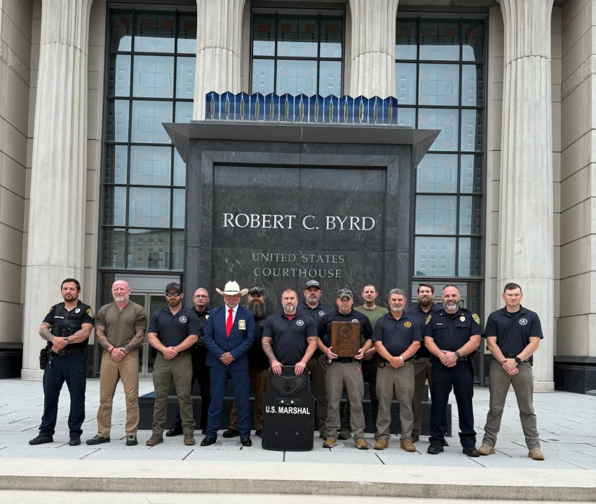 Officers receive special honor for violent fugitive arrest