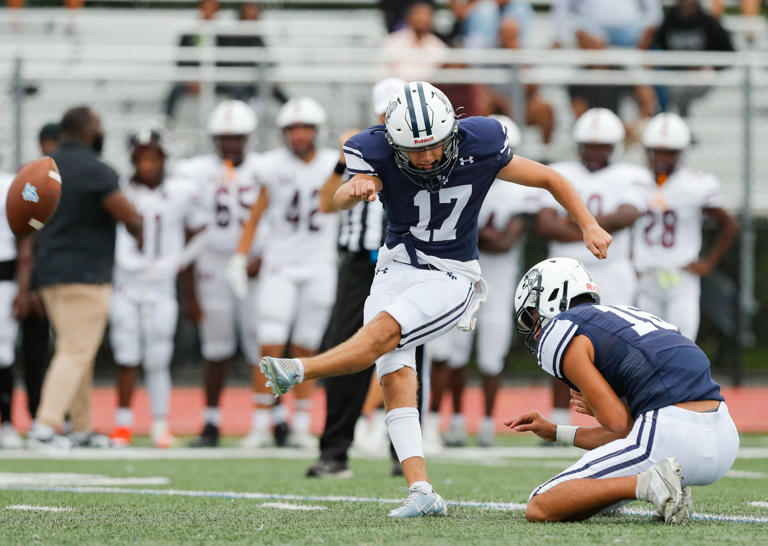N.J. football preview, 2025: Top 10 kickers & other specialists to watch