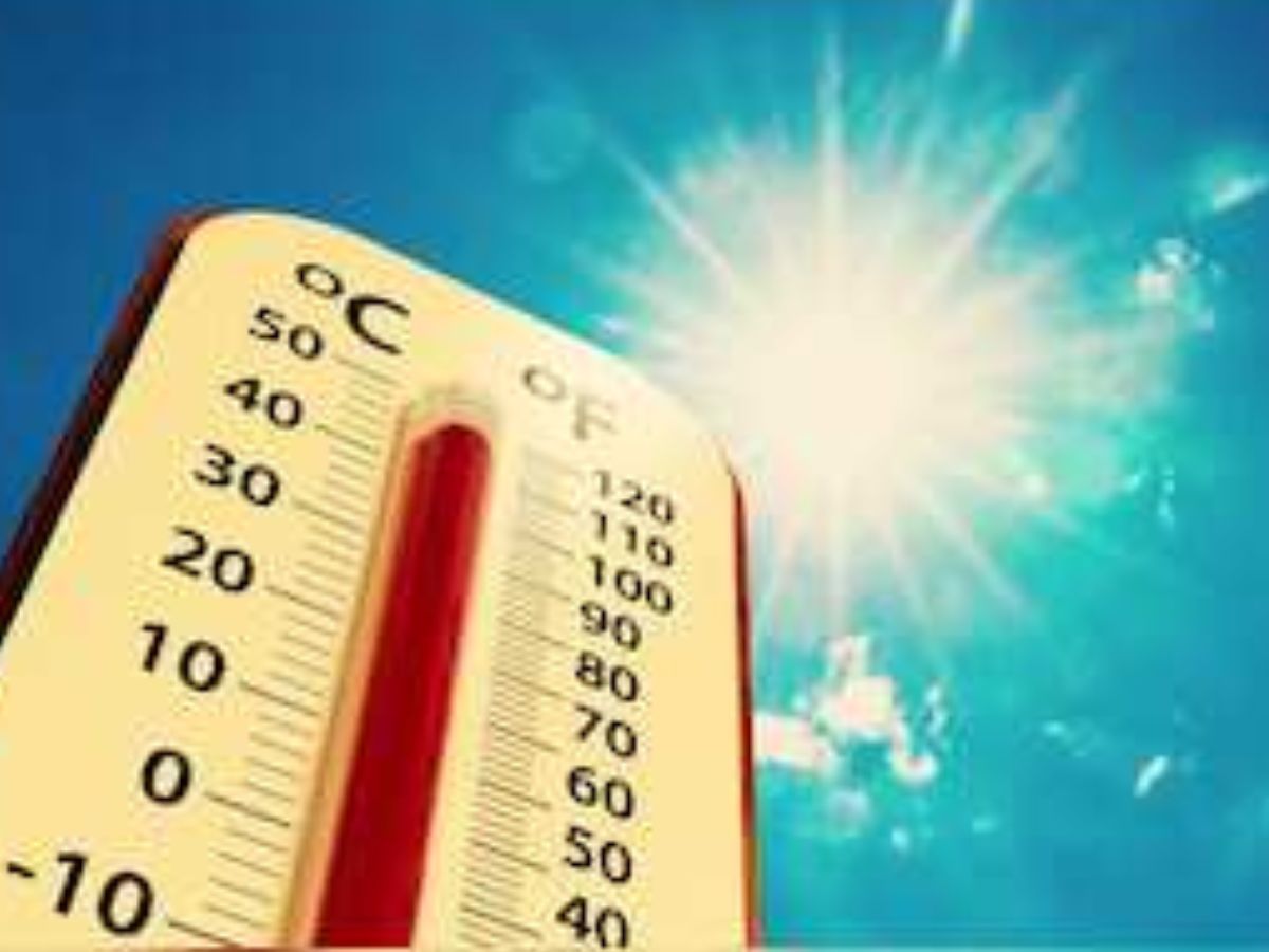 MP Rain Alert: उज्जैन-धार समेत इन जिलों में अति भारी बारिश का अलर्ट, जानिए अगले 24 घंटे कैसा ...