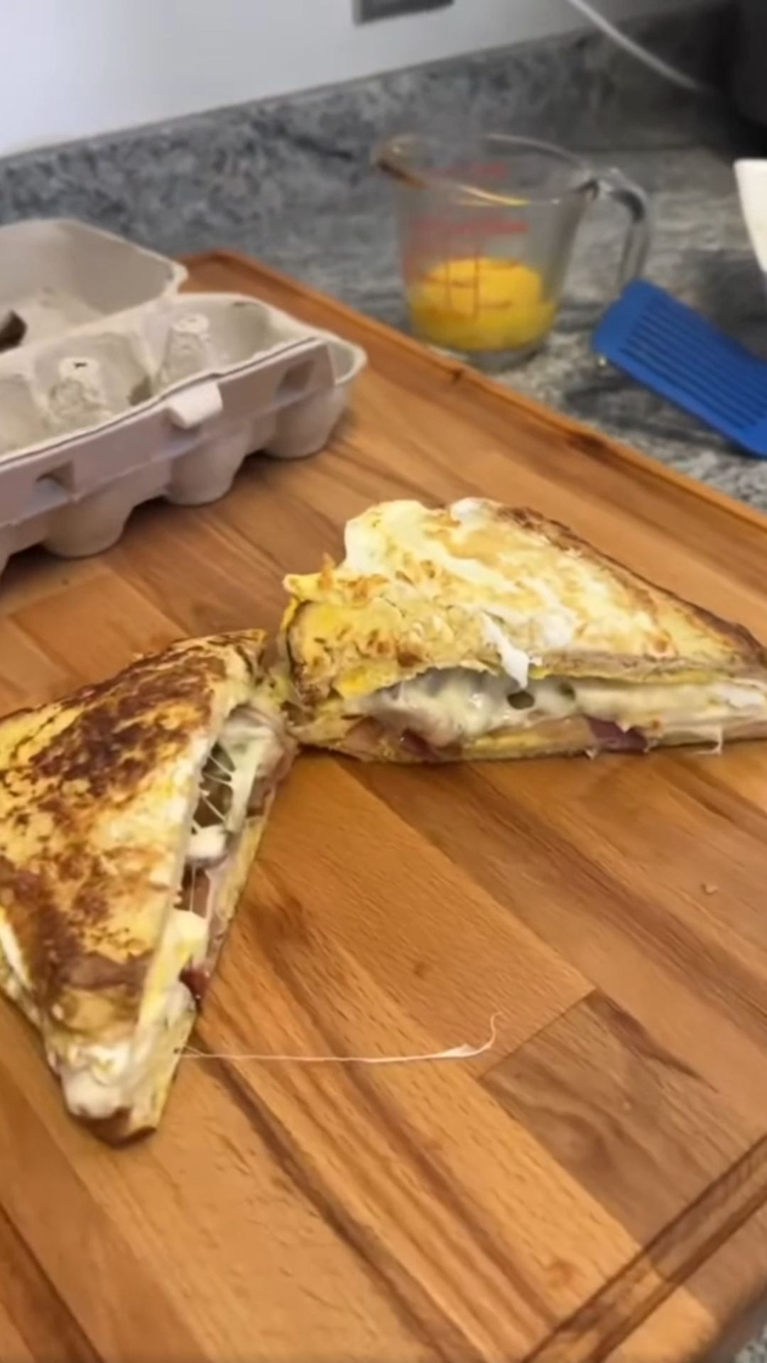 Famous Egg Flip sandwich you can make at home