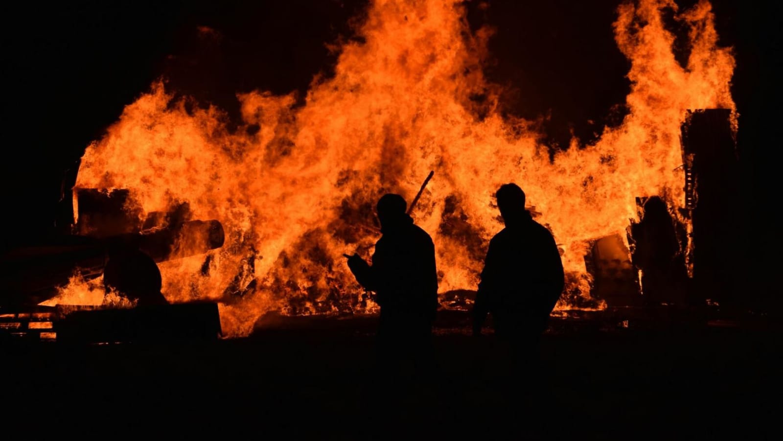 Newsom pre-deploys fire resources as fire weather hits CA