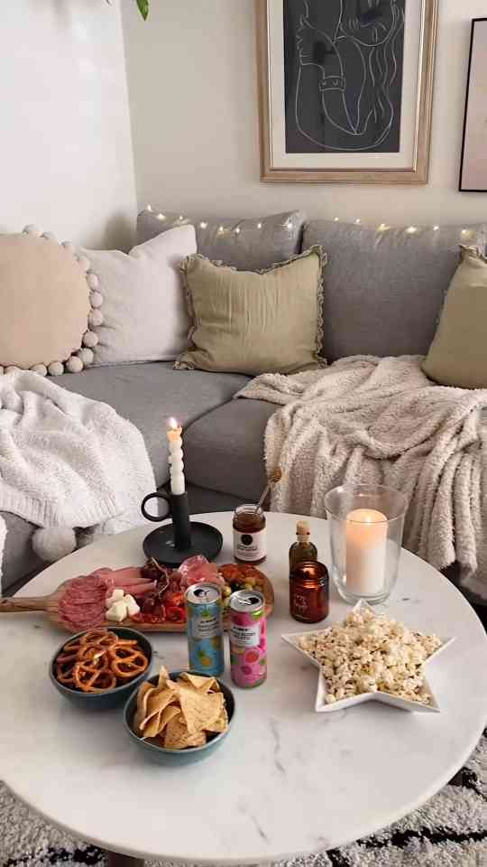 Let’s Get Cozy – Home Comfort and Aesthetic Vibes
