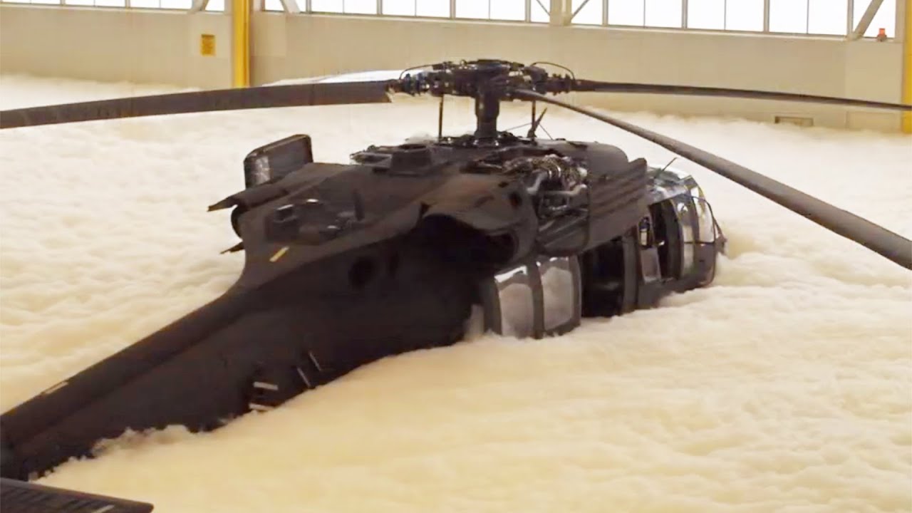 This $4 Millions Foam Machine Can Fill Aircraft Hangars in Only 2 ...