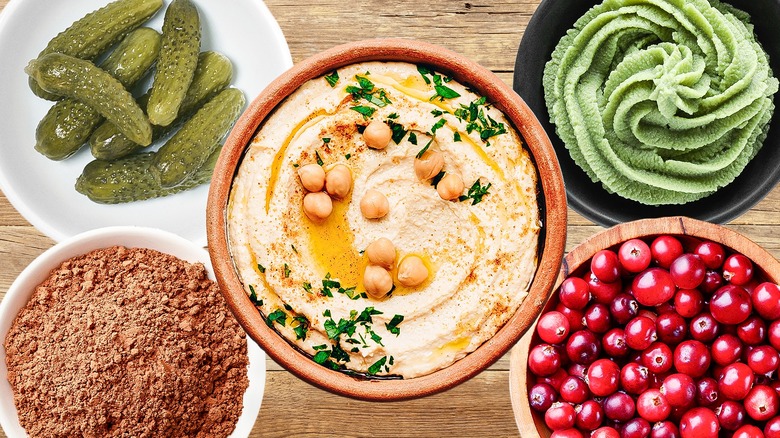 13 Additions To Boost The Flavor Of Store-Bought Hummus
