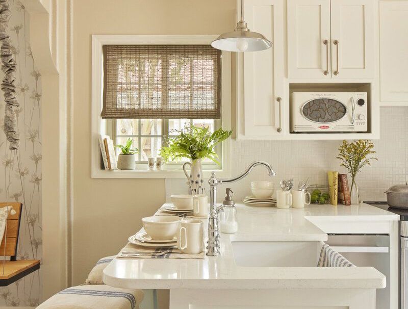 8 kitchen paint colors that instantly make small spaces feel larger