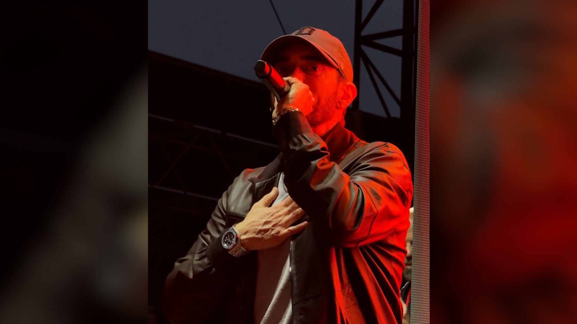 See Eminem show up at New York premiere of 'Stans' documentary