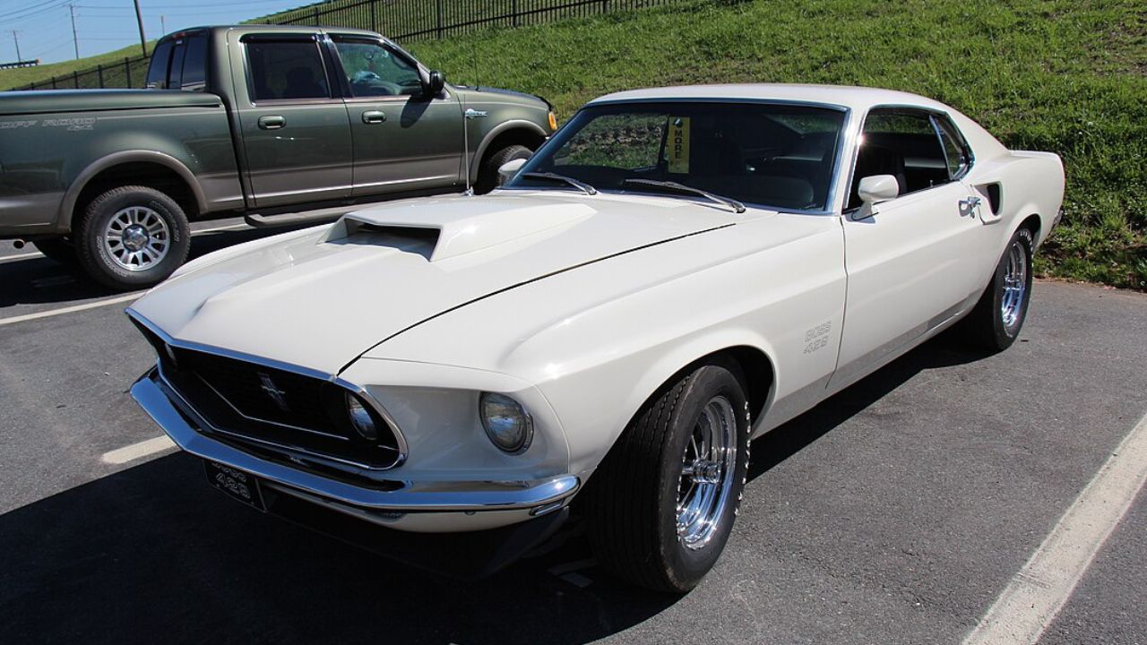 Why the 1969 Ford Boss 429 existed mainly to qualify an engine for NASCAR