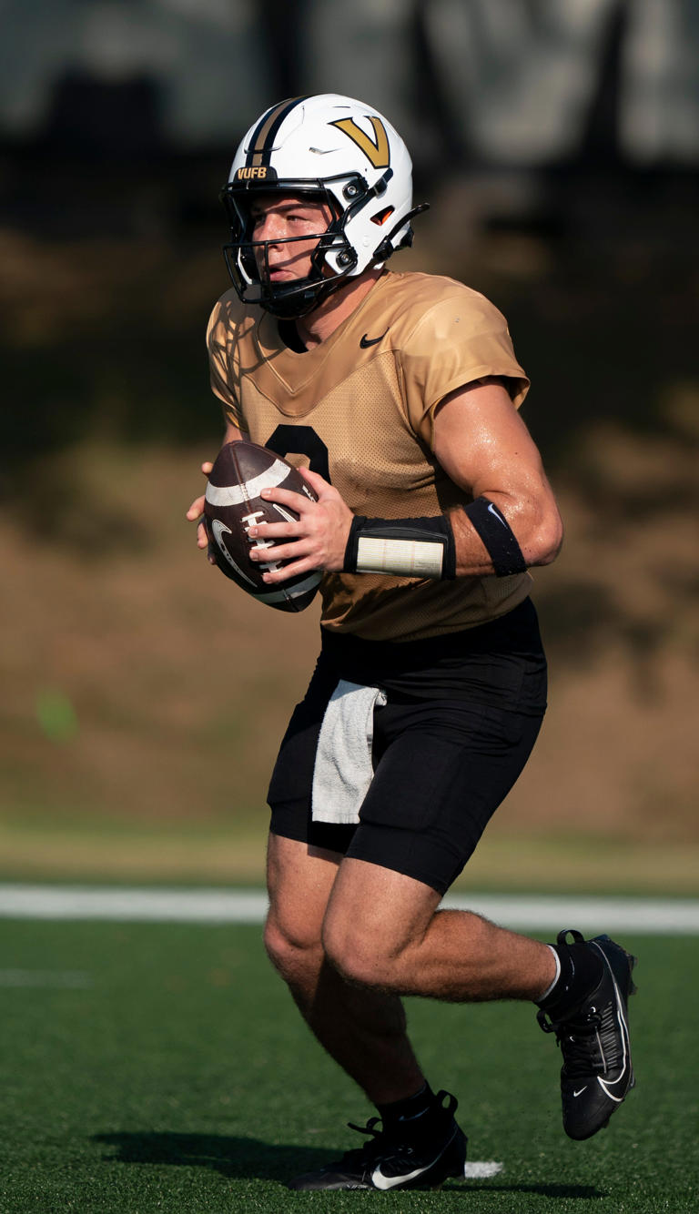 Coach Diego Pavia? Why Vanderbilt football quarterback seeks career on ...