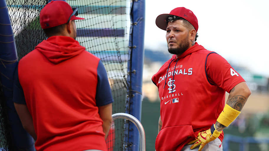 Oli Marmol announces Yadier Molina's long-awaited return to Cardinals ...