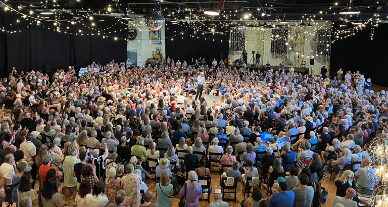 Beto O'Rourke rallies support nationwide against Texas GOP ...