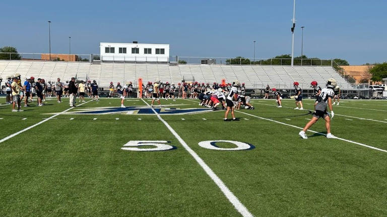 How Appleton North prepares for football season in the August heat