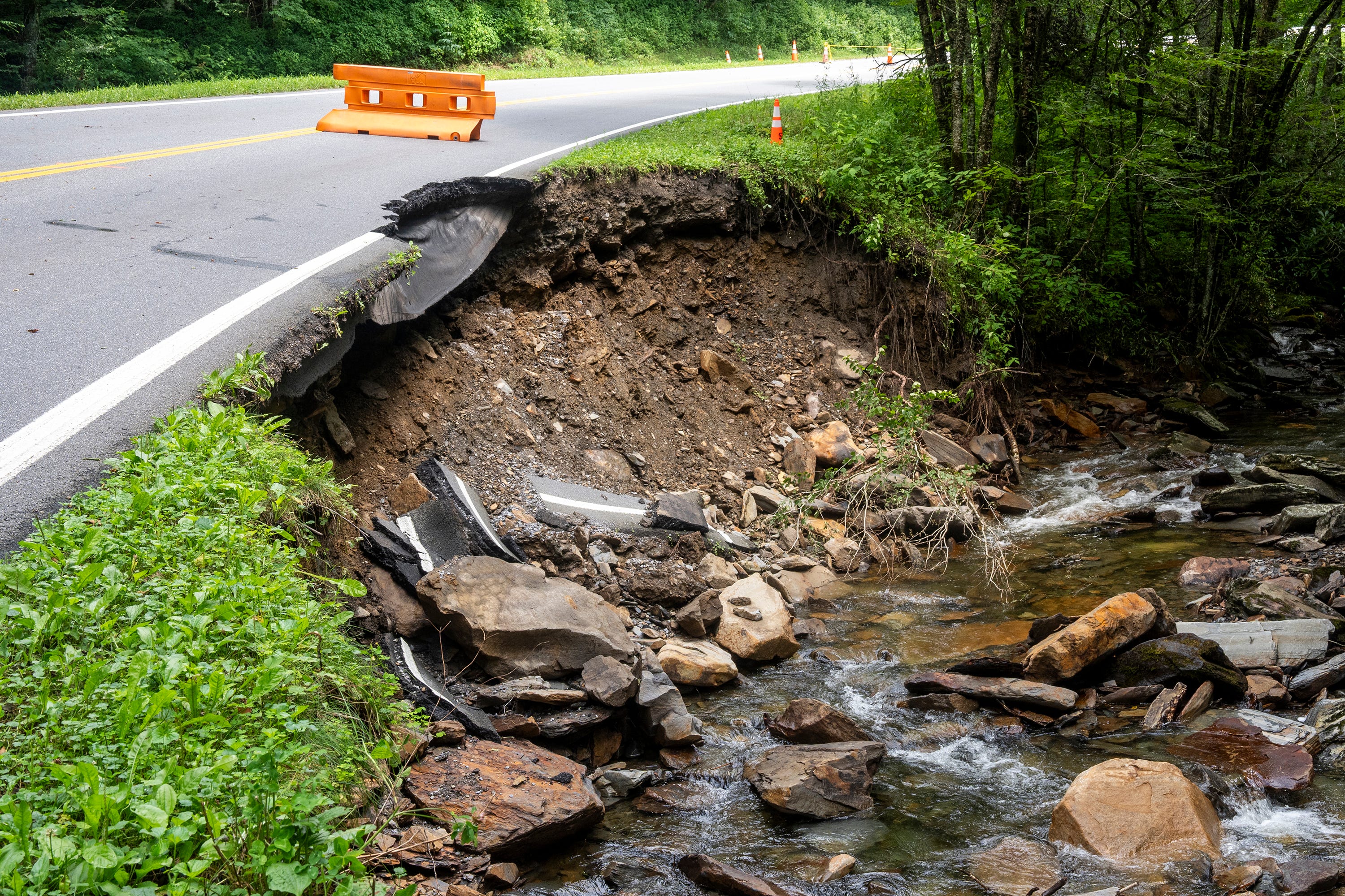 When Newfound Gap Road in Great Smoky Mountains National Park will ...