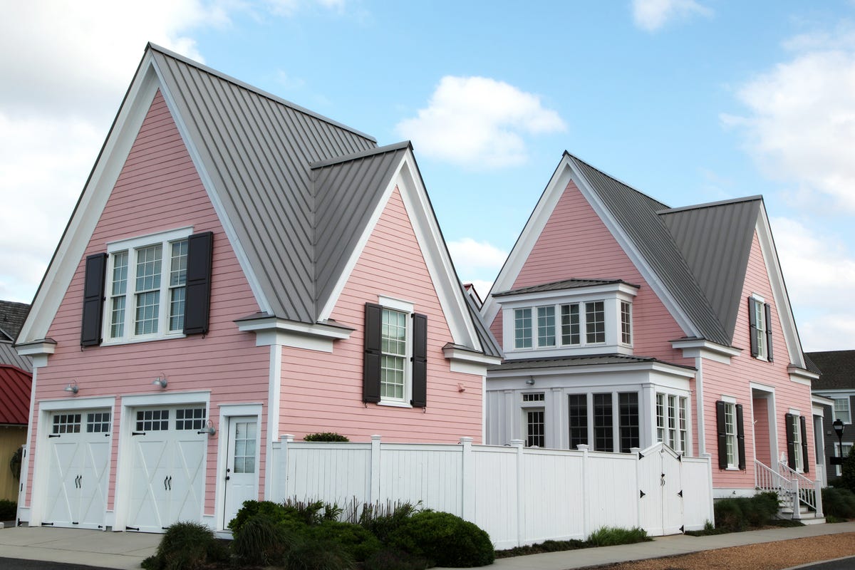 These 12 Exterior Paint Colors Can Make Your House Look Cheap ...