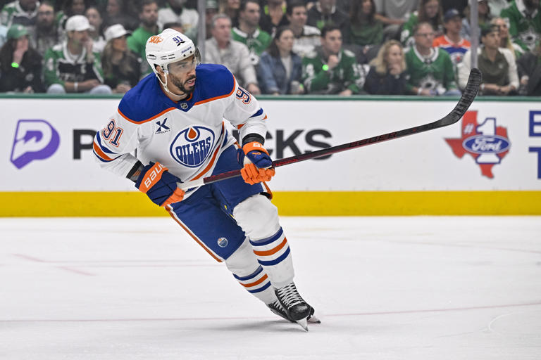 Report: Internal Frustration Brewing After Oilers Trade Evander Kane