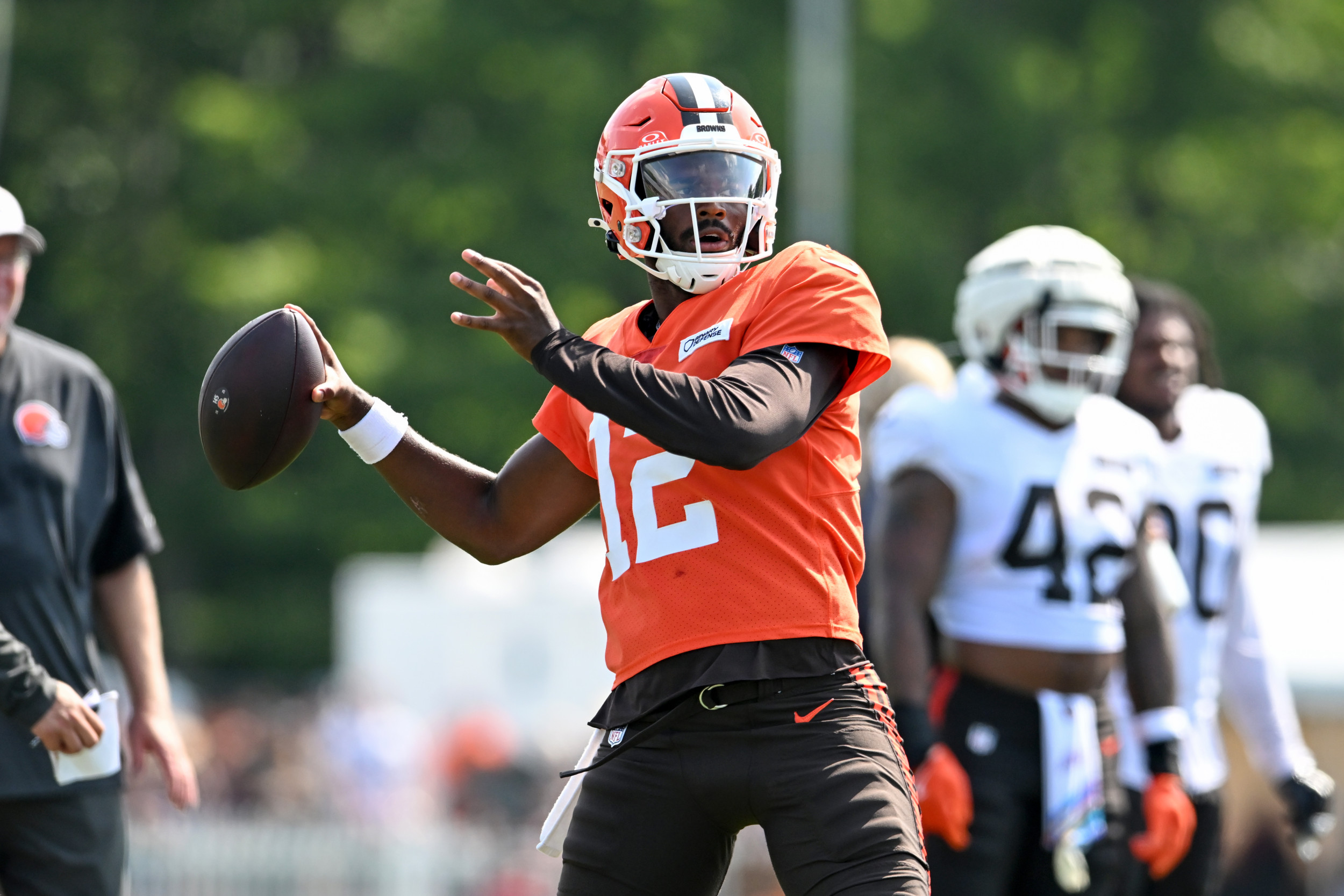 WATCH: Browns' Shedeur Sanders Scores First NFL Touchdown