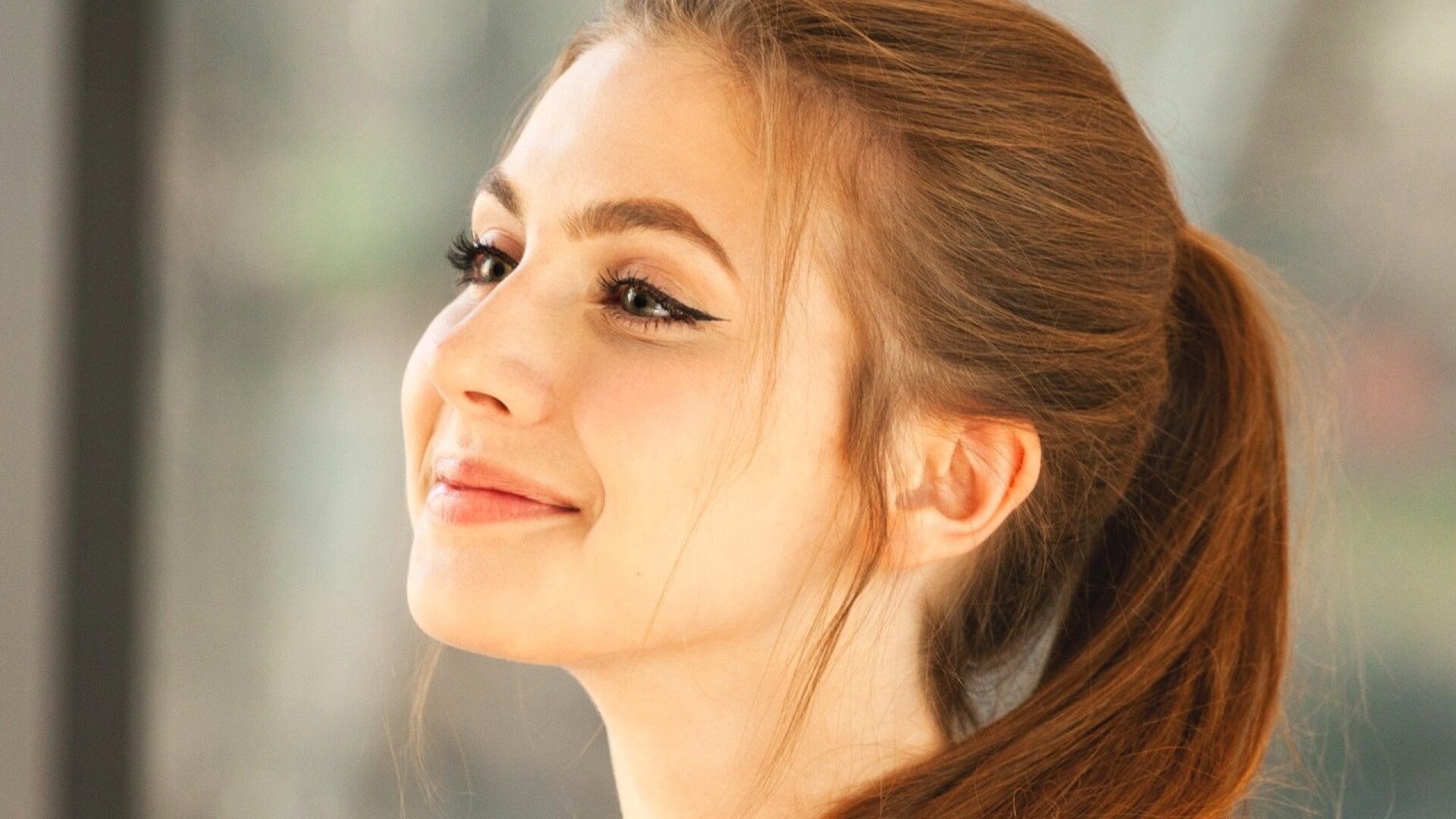 The unfortunate side effect ponytails have on your hair