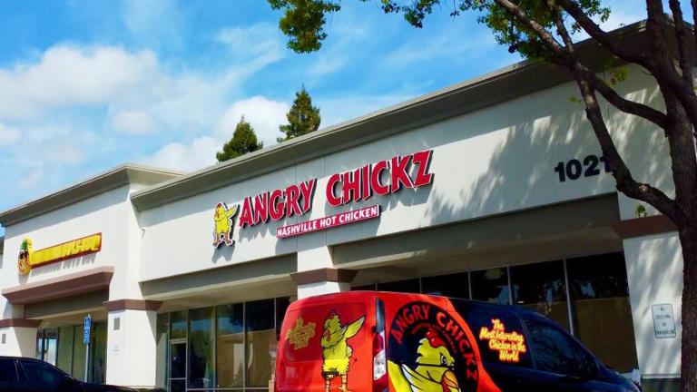 Angry Chickz brings spicy Nashville hot chicken to Fremont’s food scene