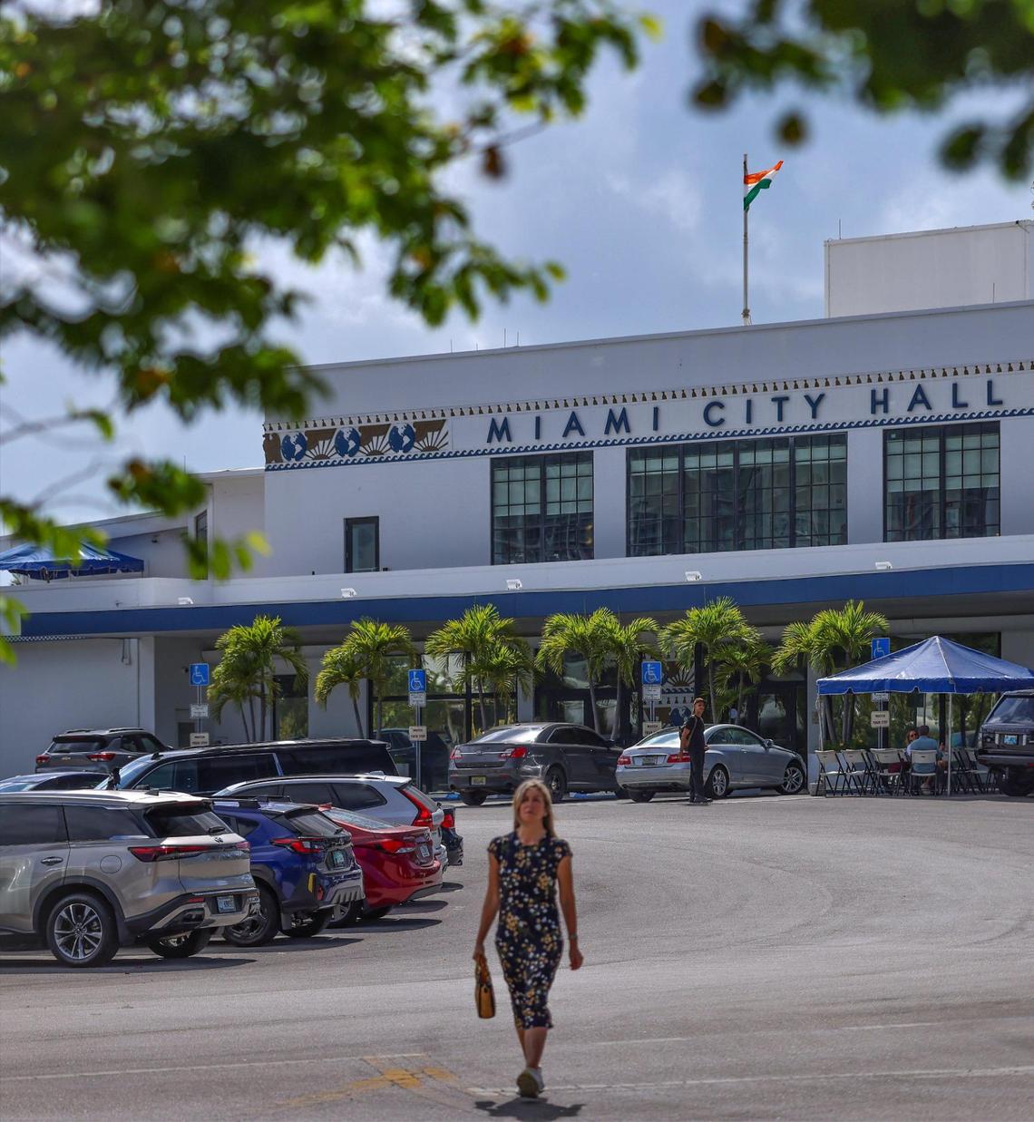 Thirteen candidates are vying for Miami mayor. See the full list