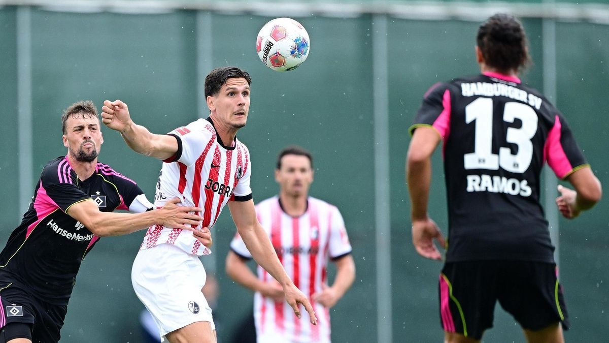 Igor Matanović eröffnet Oakberry-Laden am Alten Wall in Hamburg