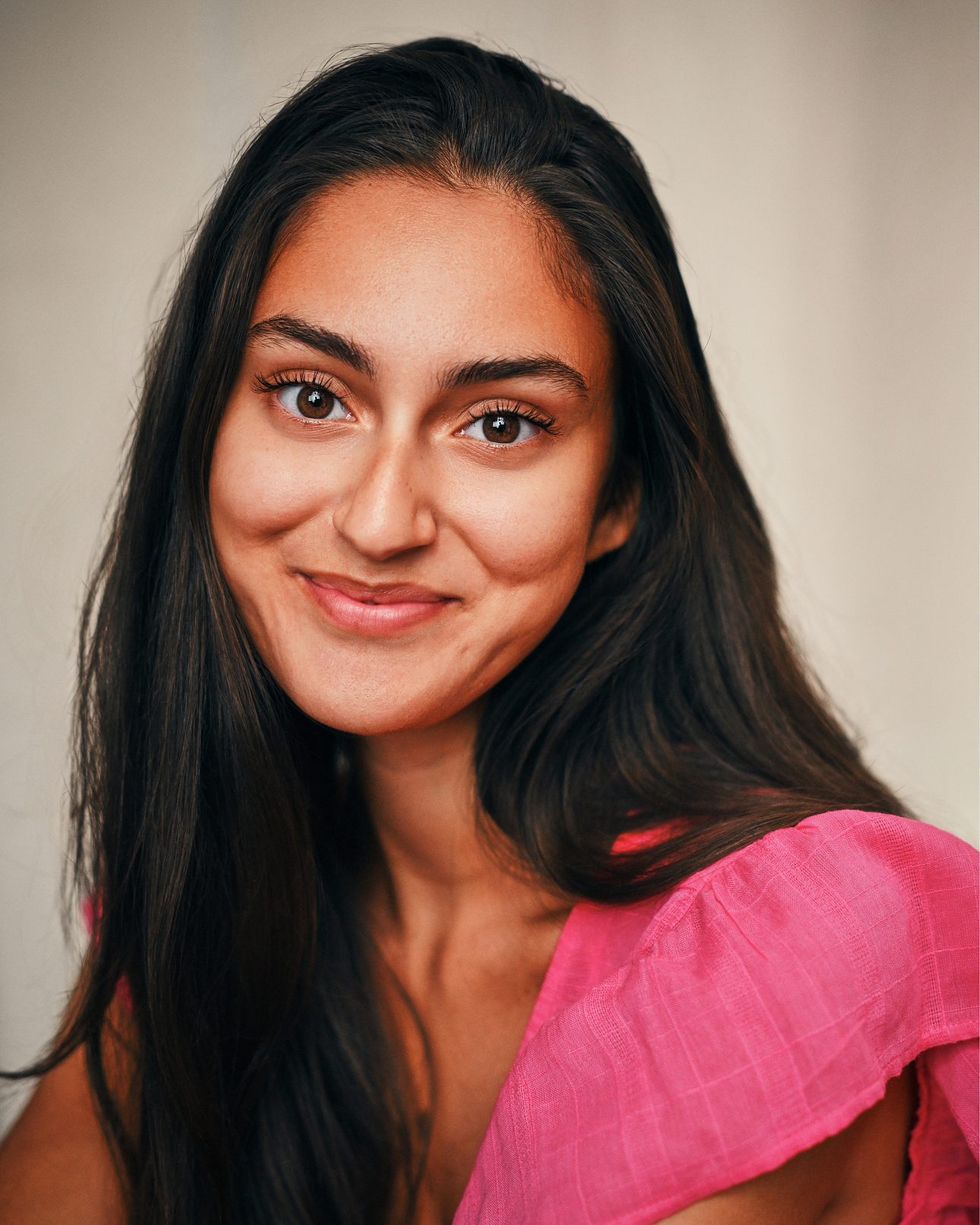 Unaccustomed Earth: Cleckheaton teenager cast to star in new Netflix ...