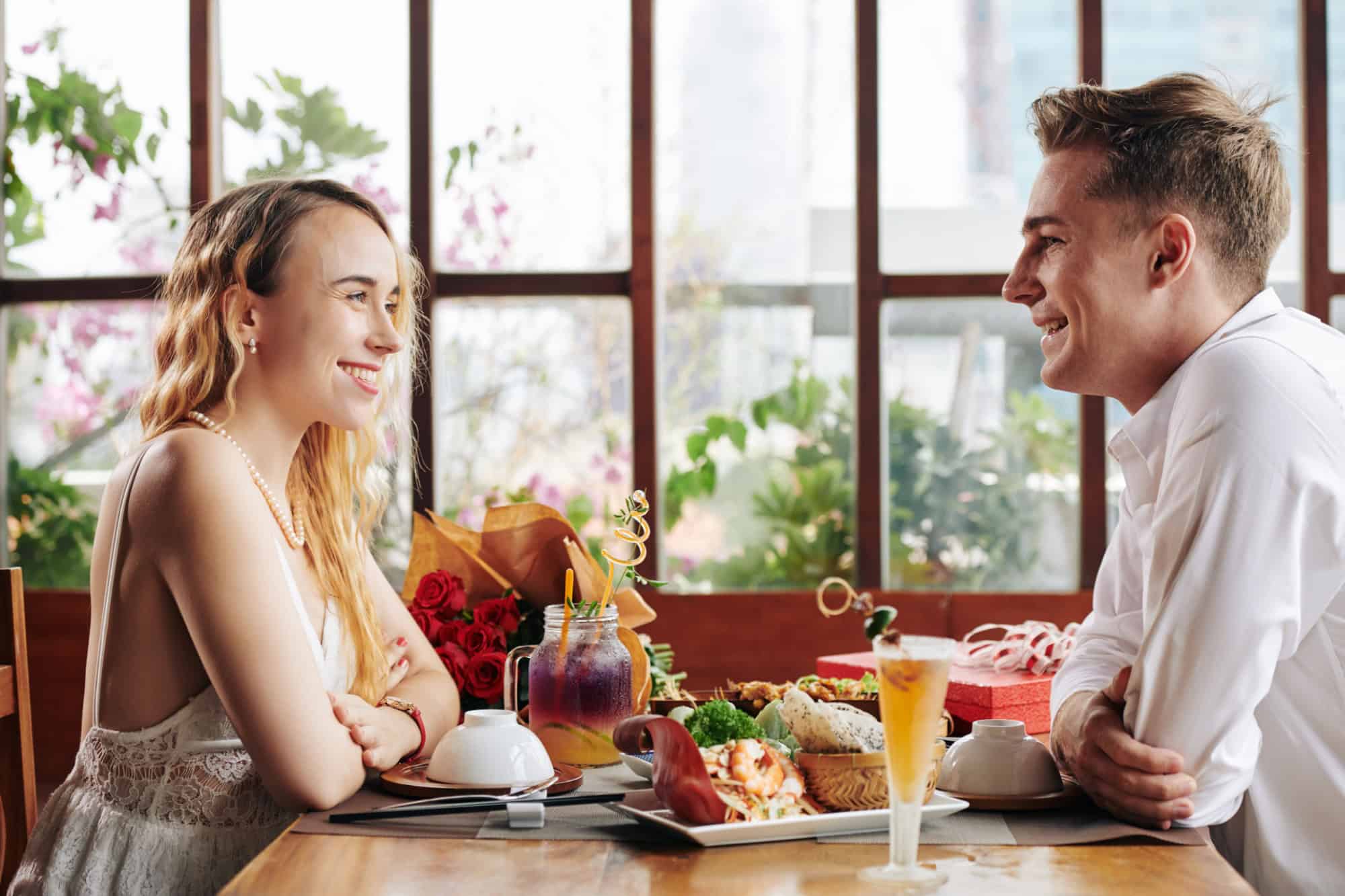 10 questions a relationship coach asks on the first date
