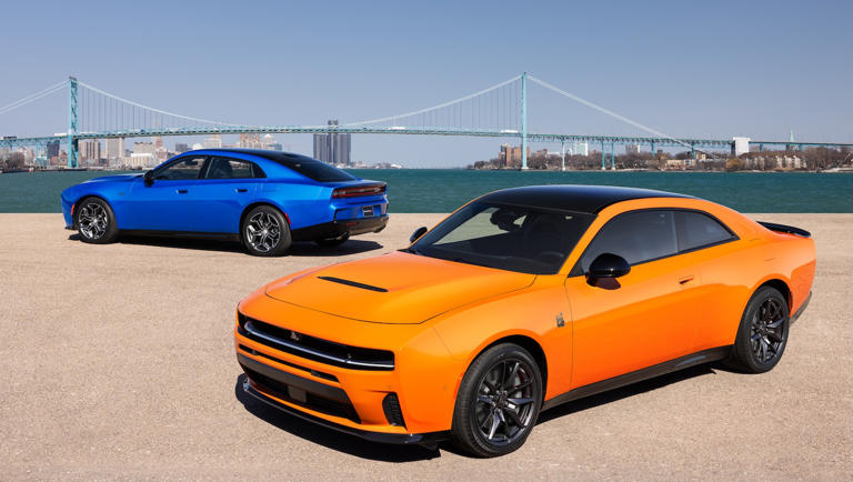 2026 SIXPACK-powered Dodge Charger Scat Pack Enters Center Stage