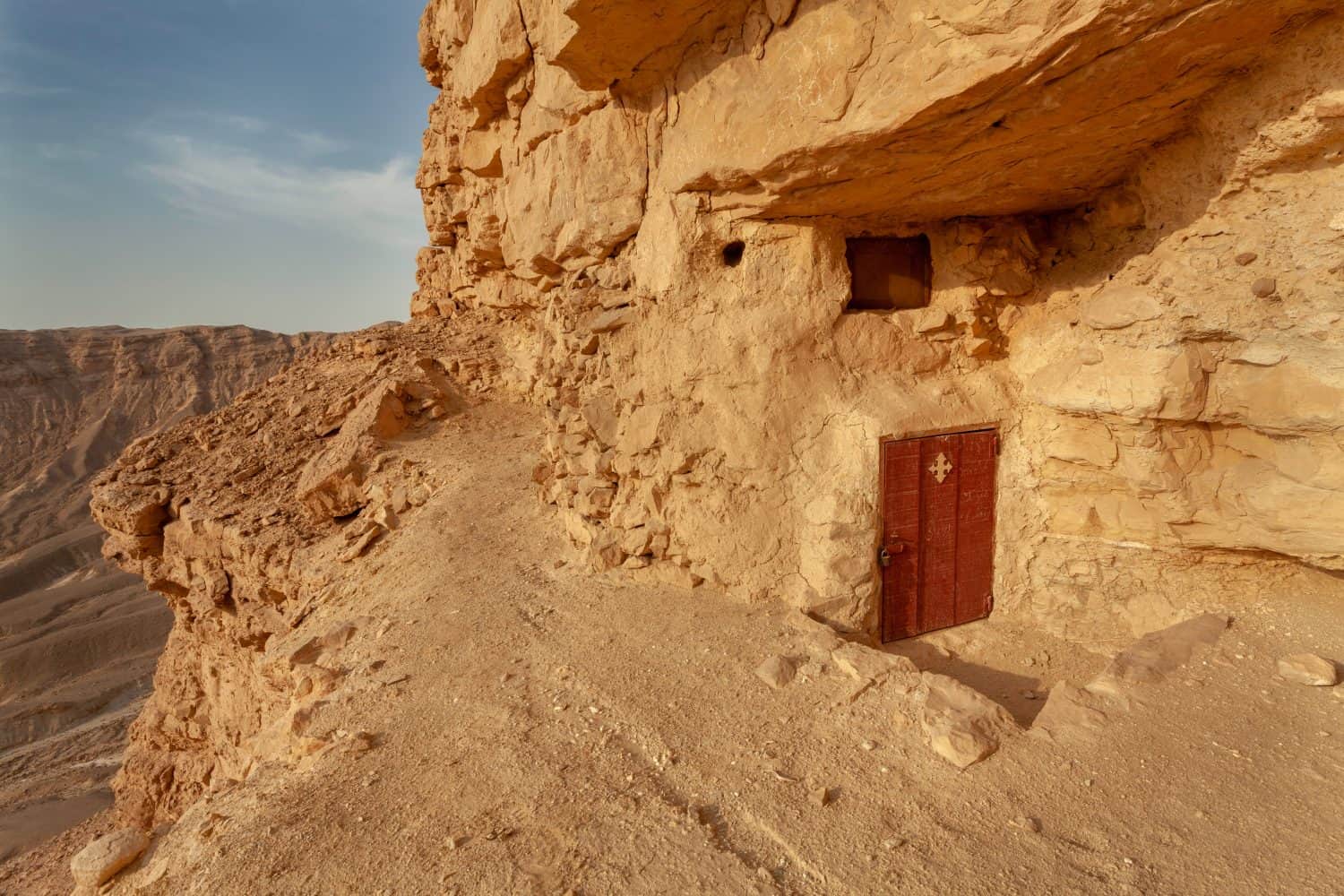 The Art of Vanishing: History’s Hidden Hermits Who Lived Far From ...