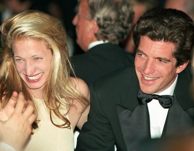 Our Favorite Photos of Dazzling Couple JFK Jr. & Carolyn Bessette