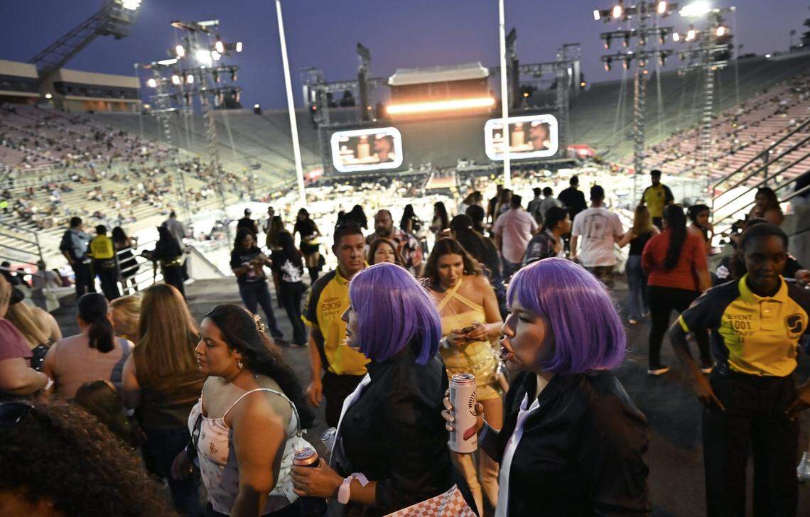 Neighbors remember deal barring concerts at Fresno State stadium. What ...