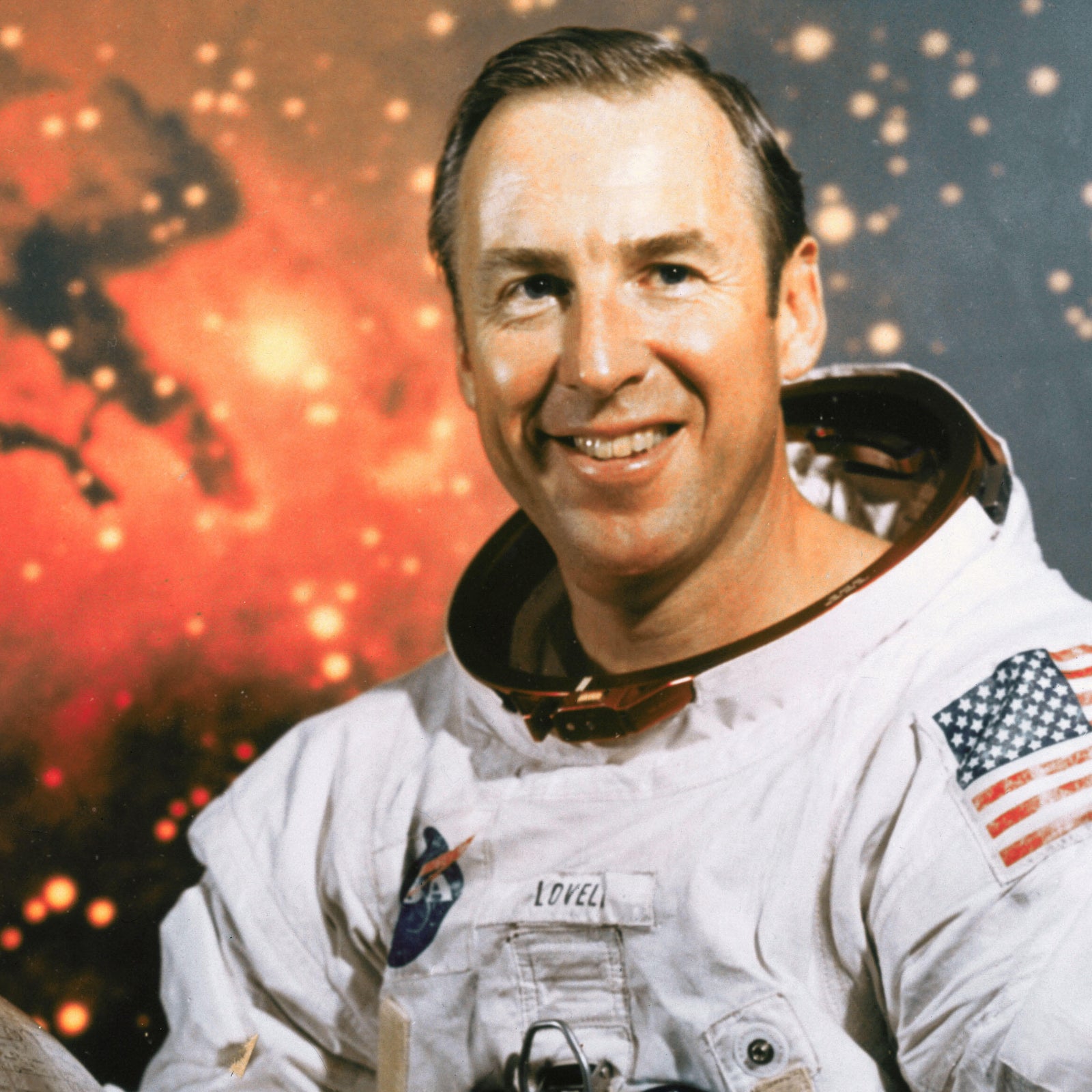 Jim Lovell, Apollo 13 commander, dies at age 97