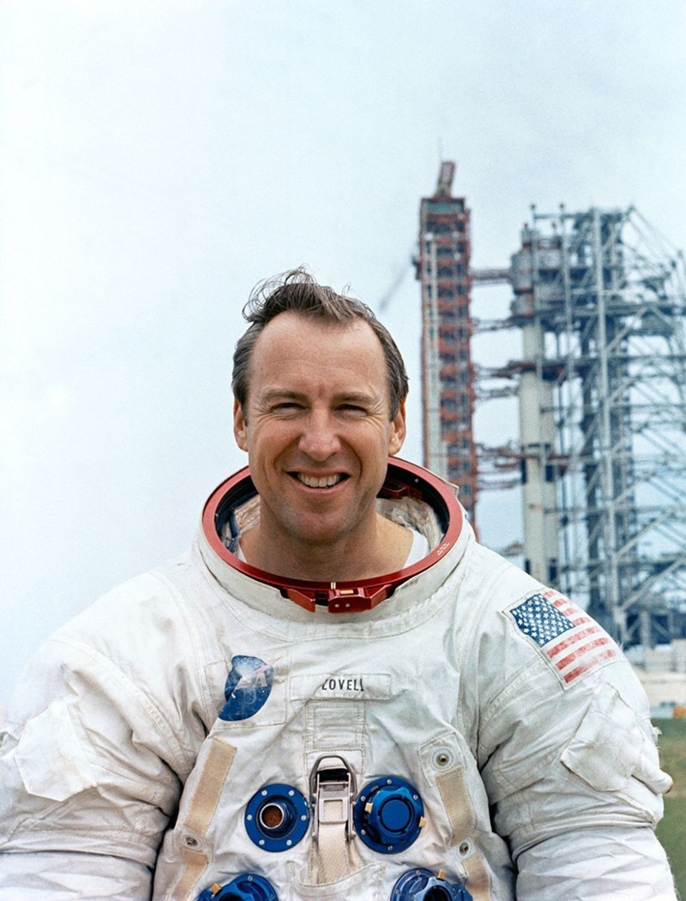 Jim Lovell, commander of Apollo 13 mission, dies at 97