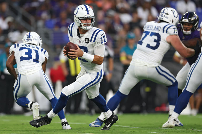 Colts Make Massive Change at QB, Name Daniel Jones Starter