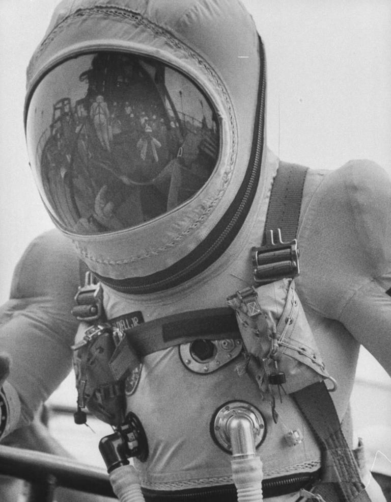 Jim Lovell, commander of Apollo 13 moon mission, dead at 97