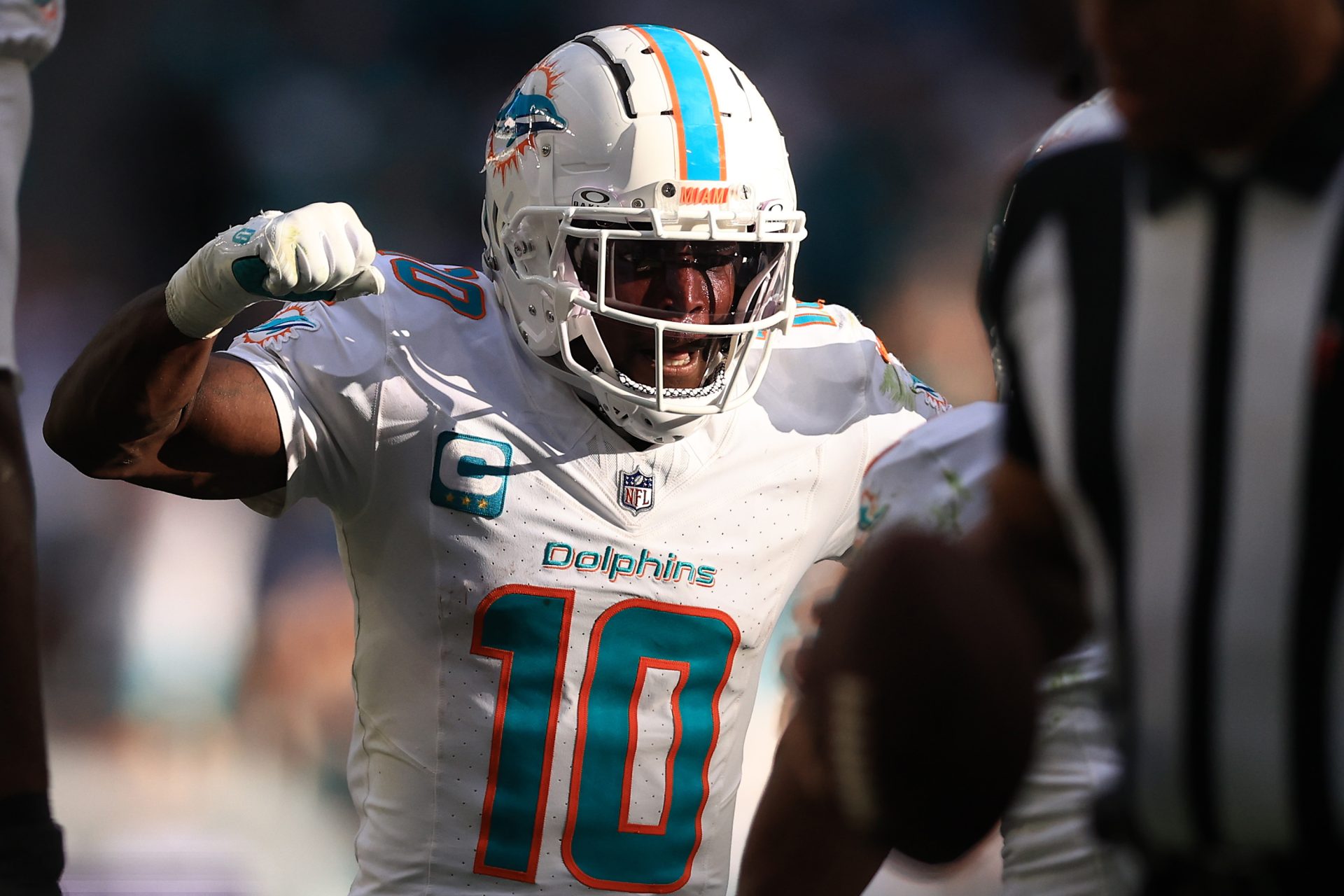 Miami Dolphins WR Has Oblique Injury, Daughter OK After Health Scare