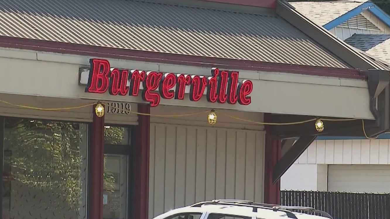 Burgerville phasing out longtime favorite menu item, replacing it with ...