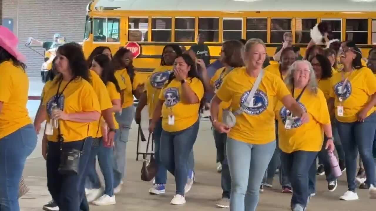 Longview ISD rallies staff with convocation