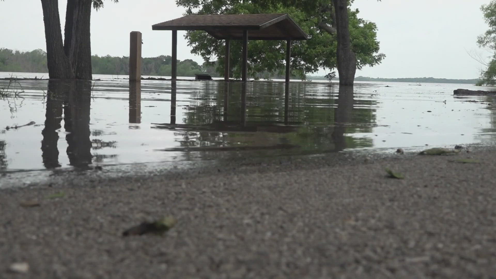 Woman allegedly scams San Saba flooding victims