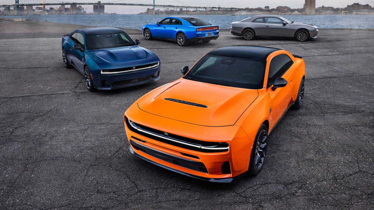 2026 Dodge Charger Sixpack Models Officially Return Mopar Muscle To Gas ...