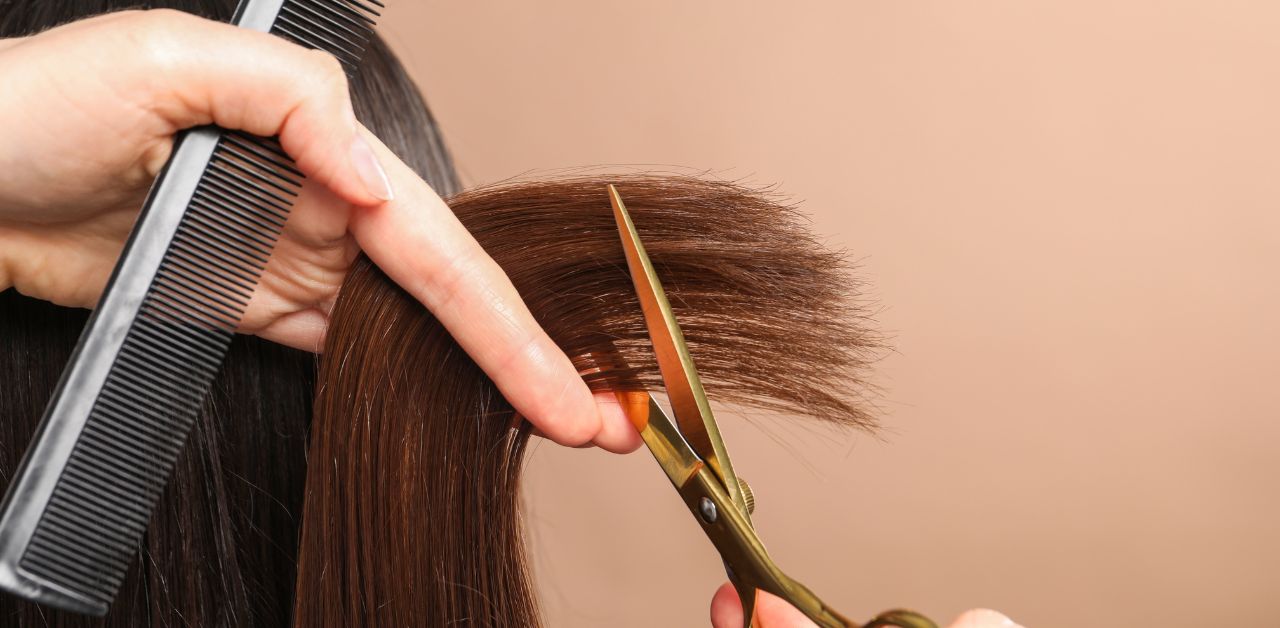Cheveux après 40 ans : fini les cheveux plats, ces 3 coiffures idéales ...