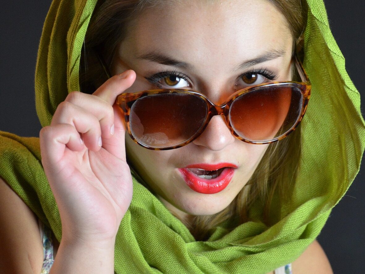 15 Phrases People With Poor Social Skills Often Use