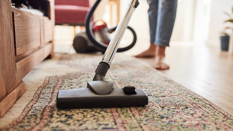 Tips To Wash These 8 Items That Are Simply Too Big To Fit In Your Washer