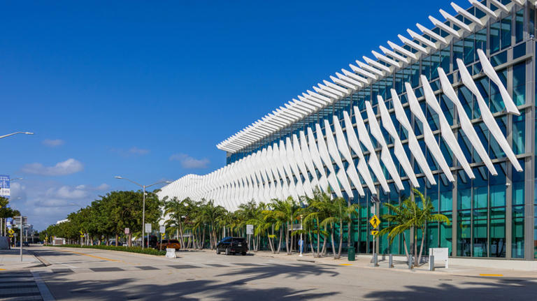 Miami Beach's Art Show With Humble Beginnings Is Now A World-Famous ...